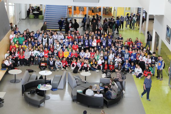 Royal Bay | Secondary School – École Secondaire